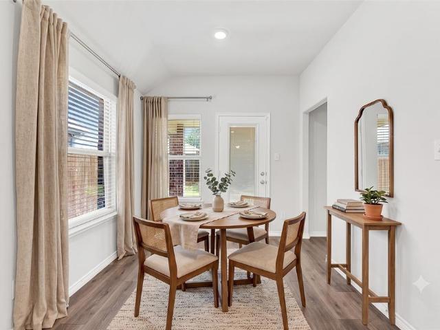 2138 Hobby Drive