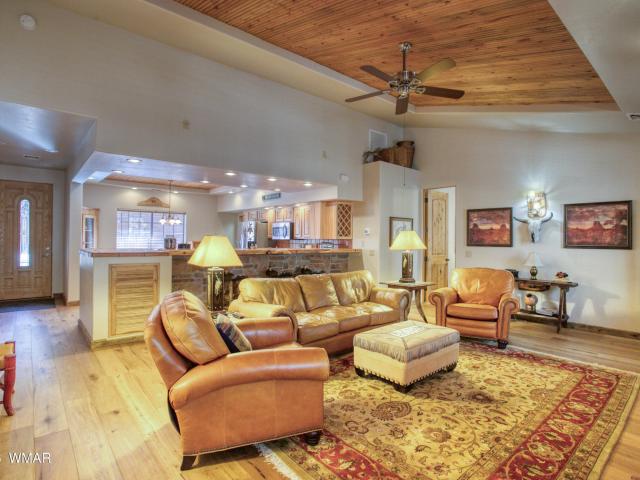 2138 Wind Drive