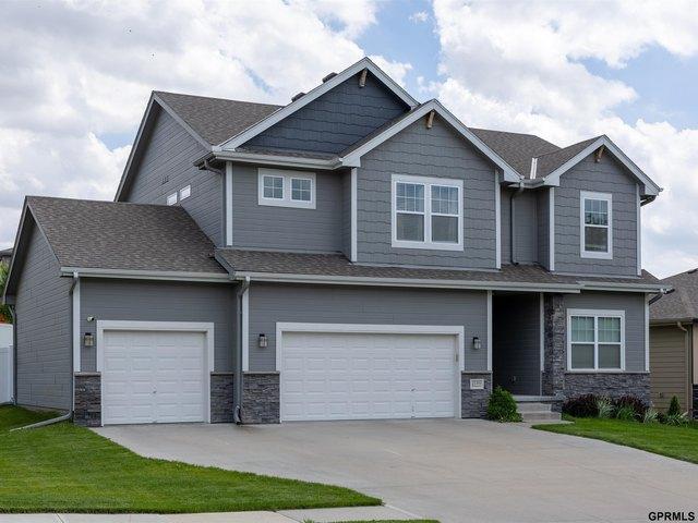 21393 Blaine St, Omaha, NE 68022