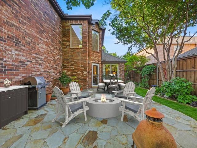 2139 Barret Drive