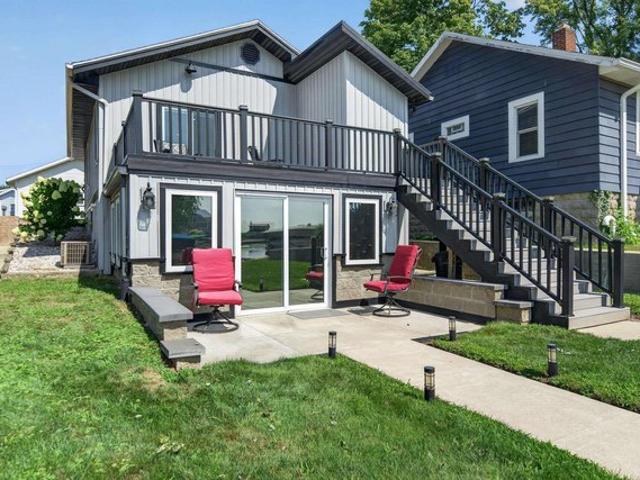 2139 Boulevard St, Rochester, IN 46975