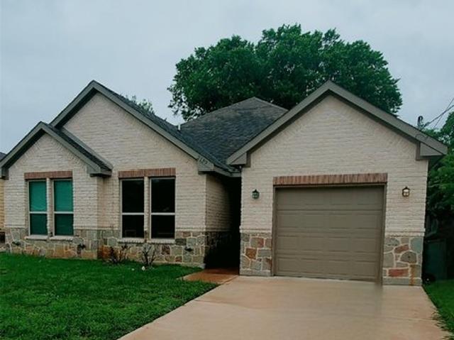 2139 Lea Crest Dr, Dallas, TX 75216