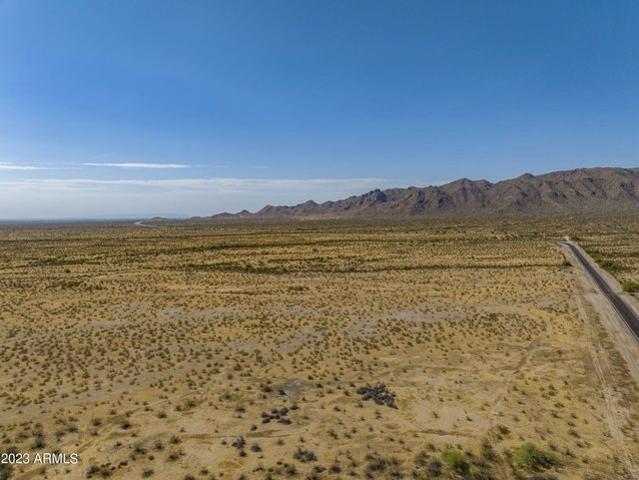 21300 W Beardsley Dr, Surprise, AZ 85387