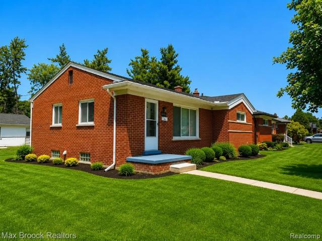 21307 Le Fever Avenue