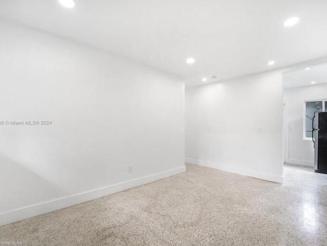 2130 NW 28th St #A2, Miami, FL 33142