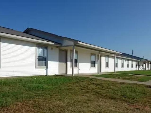 2130 N Hearne Ave, Other, LA 71107