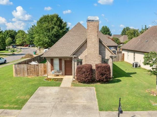 2130 Adkins Pl, Moody, AL 35004
