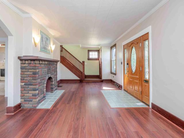 2130 Columbus