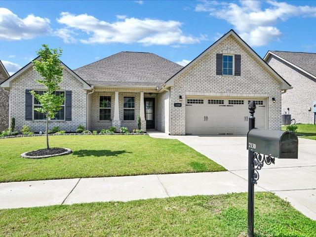 2130 Dustin Dr