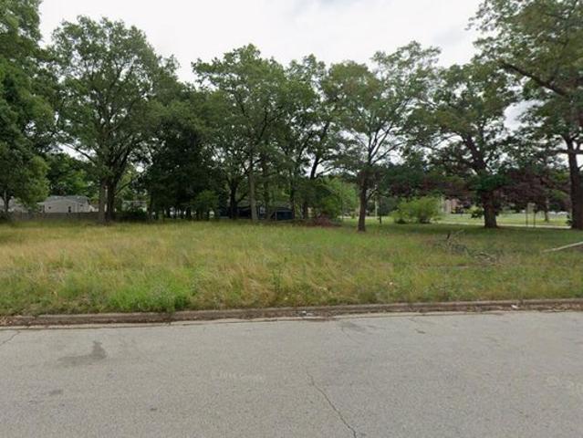 2130 Elwood St, Muskegon, MI 49444