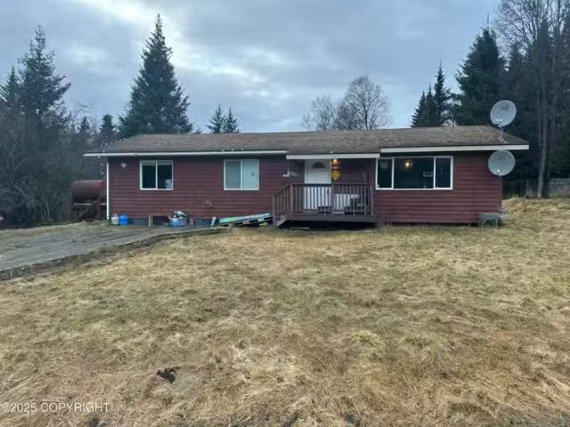 2130 FRISBEE CT, HOMER, AK 99603 Single Family Residence For S.