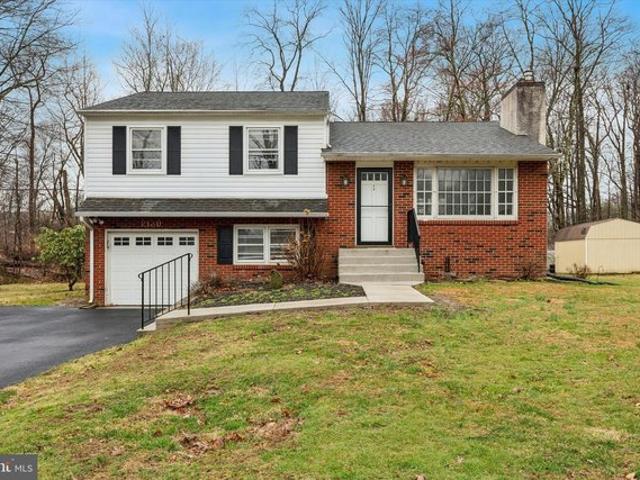 2130 Herblew Rd, Warrington, PA 18976