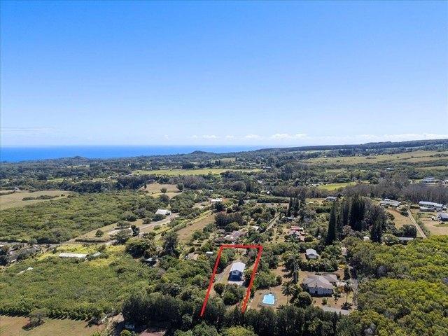 2130 Kauhikoa Rd Apt A, Haiku, HI 96708