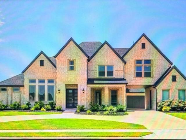 2130 Lassen Drive