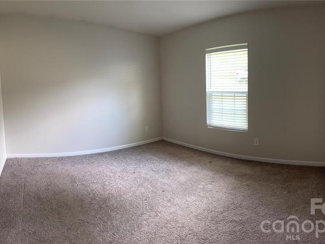 2130 Pinnacle View Drive