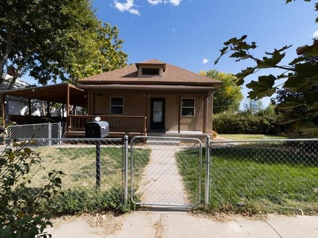 2130 Pine St, Pueblo, CO 81004