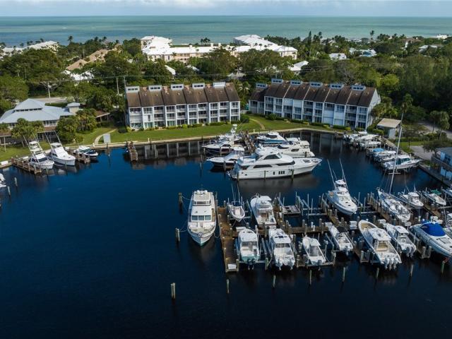 2130 Spyglass Ln, Unit 25, Vero Beach, FL 32963 | MLS #296375