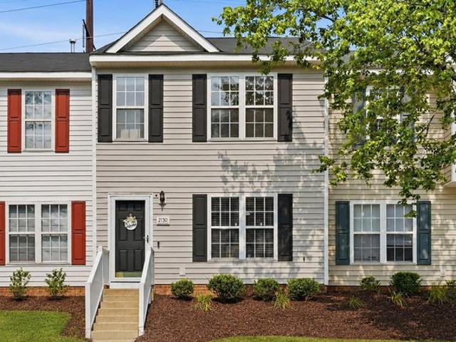 2130 Walnut Bluffs Ln, Raleigh, NC 27610