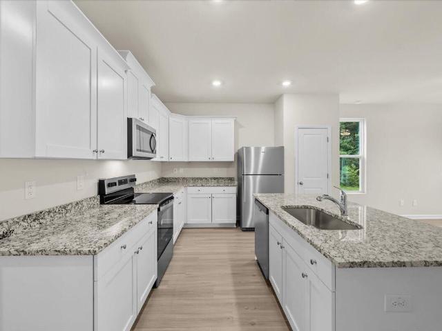 2130 Willow Glen Drive