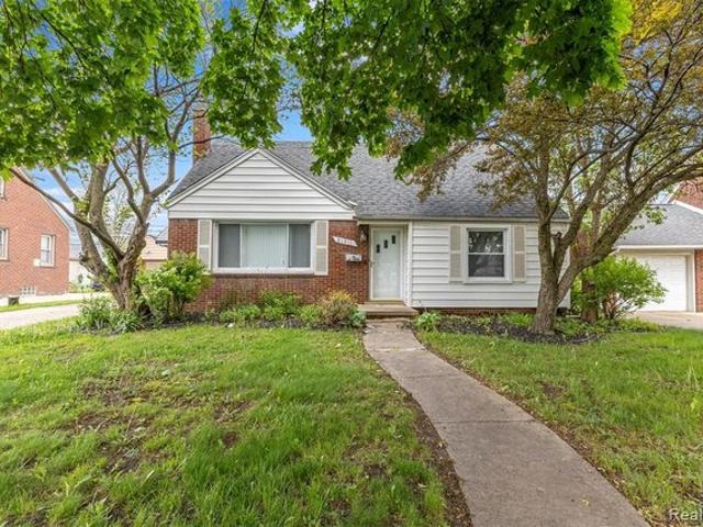 21311 Outer Dr, Dearborn, MI 48124