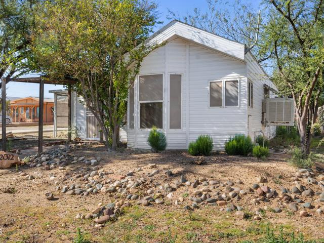 21312 Shalako Ln, Congress, AZ 85332 | MLS #1079