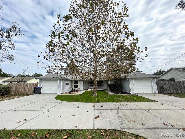 2131 N Pine Cone Ave, Lecanto, FL 34461