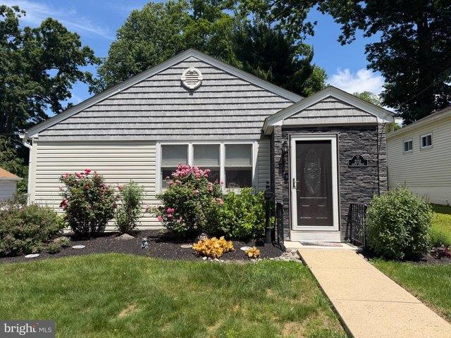 2131 Curtis Ave, Abington, PA 19001