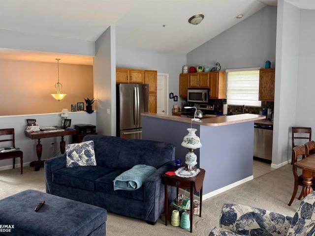 2131 Carriage Hill Circle