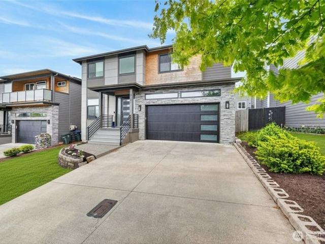 2131 Hearthstone St, Ferndale, WA 98248