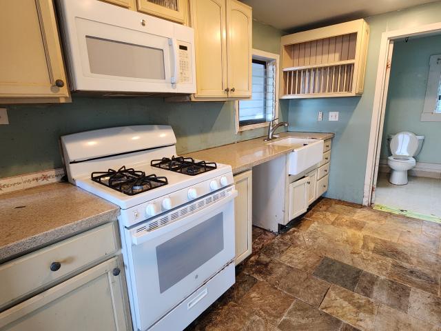 2131 Kaumana Dr, Hilo, HI 96720 | MLS #729183 | Compass