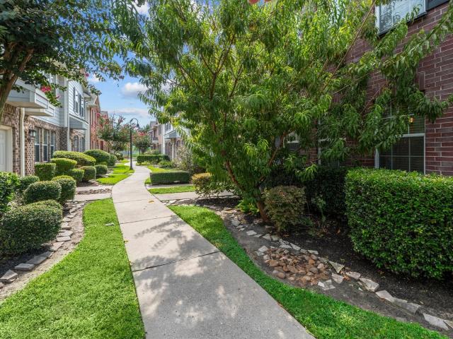2131 Kemah Village Drive