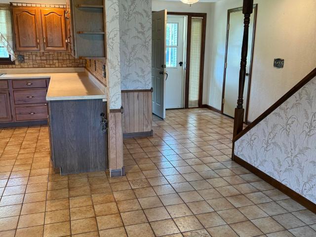 2131 Lancaster Heights Road