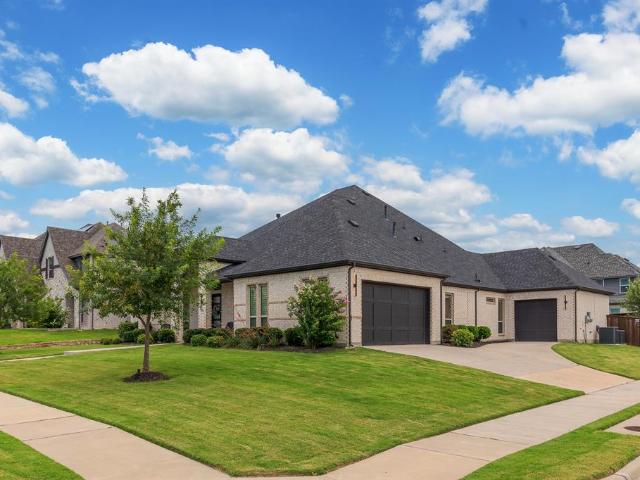 2131 Lassen Drive