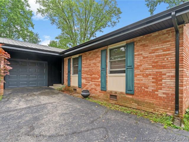 2131 Seneca Drive