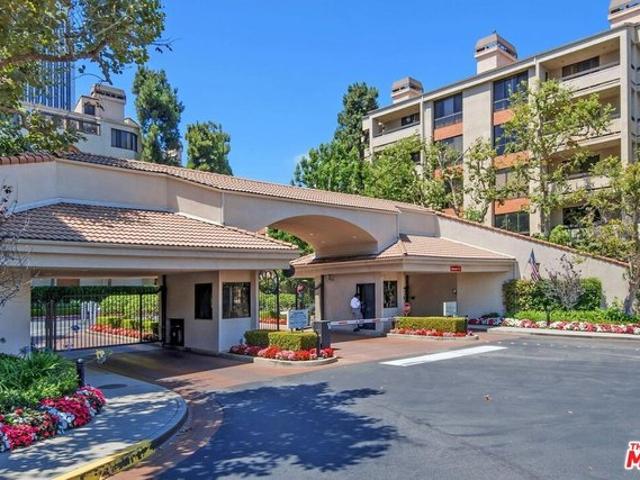 2132 Century Park Ln Apt 303, Los Angeles, CA 90067