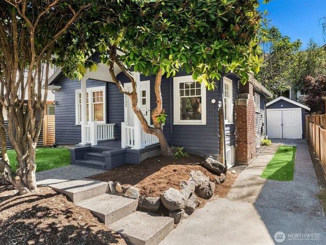 2132 Dexter Ave N, Seattle, WA 98109