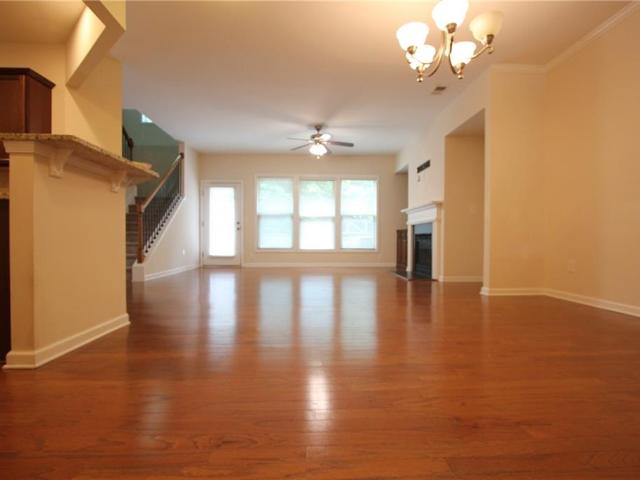 2132 Greencrest Circle