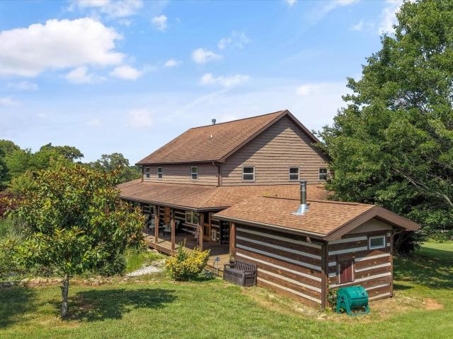 2132 Grey Ridge Rd
