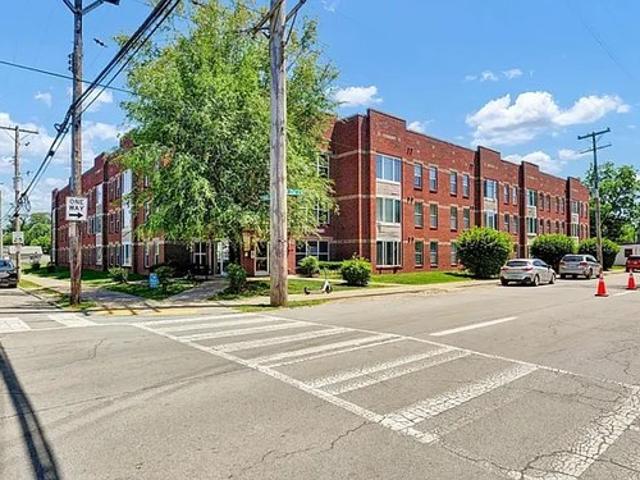 2132 Rowan St, Louisville, KY 40212