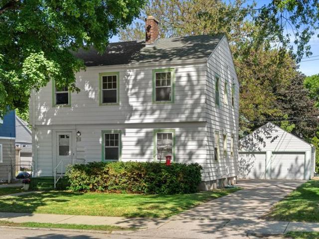 2132 S 80th St Unit 2134, Milwaukee, WI 53219
