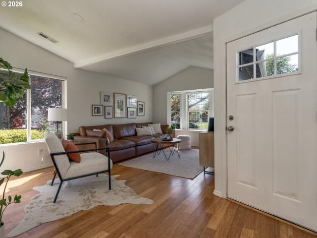 2132 42ND ST