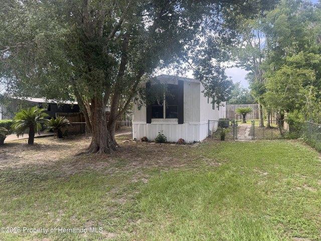 21333 Campbell Dr, Brooksville, FL 34601