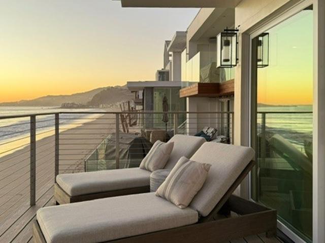 21332 Pacific Coast Highway