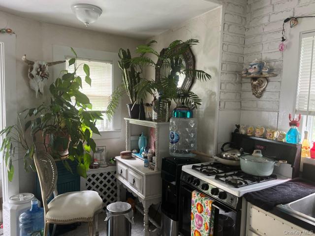 2133 Marion Place