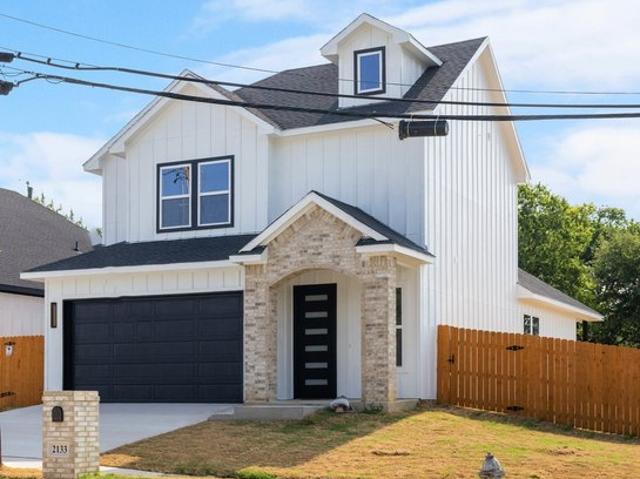 2133 Amanda Ave, Fort Worth, TX 76105
