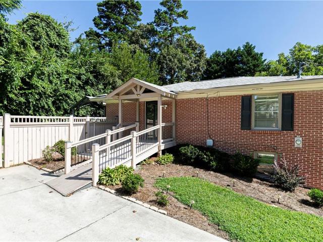 2133 Sandy Plains Road