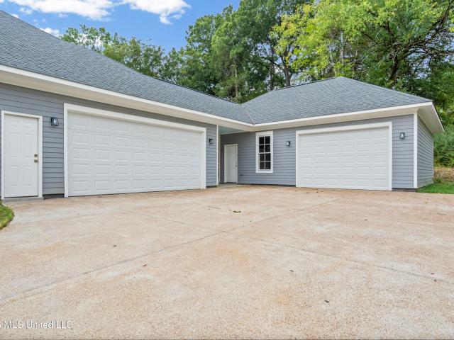 2133 Timber Lane