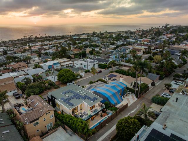 2133 35 Cambridge Avenue, Encinitas, US, CA