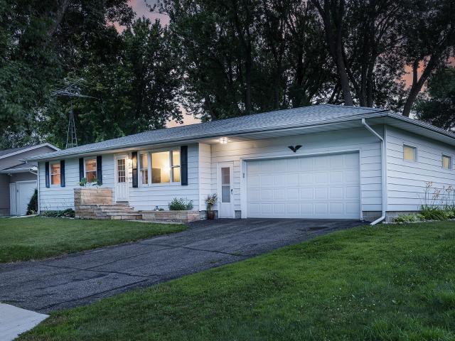 213 3rd Street S