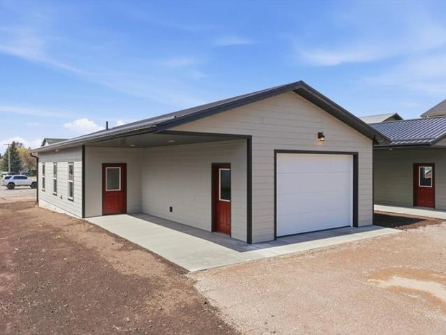 213 1st Ave SE, Ronan, MT 59864